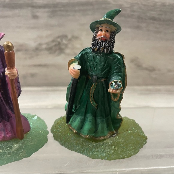Accents | 2 Wizards Dragons Purple Green Figurines Wizard On A Cloud ...